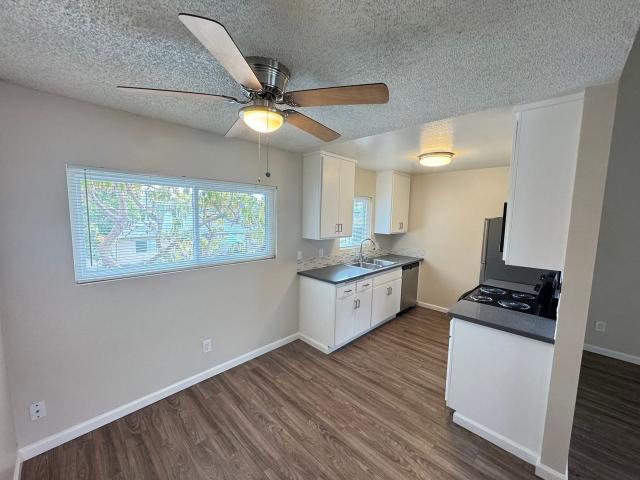 Bay Street Apts 2 Bedroom Apartment for Rent at 372 W Bay St, Costa Mesa, CA 92627 Central Costa Mesa