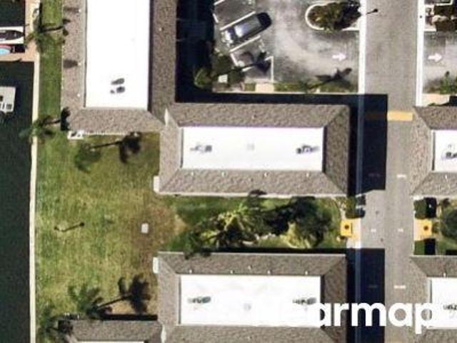 Bay Pointe Dr # 209