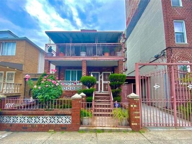 Bay Pkwy, Brooklyn, Home For Sale