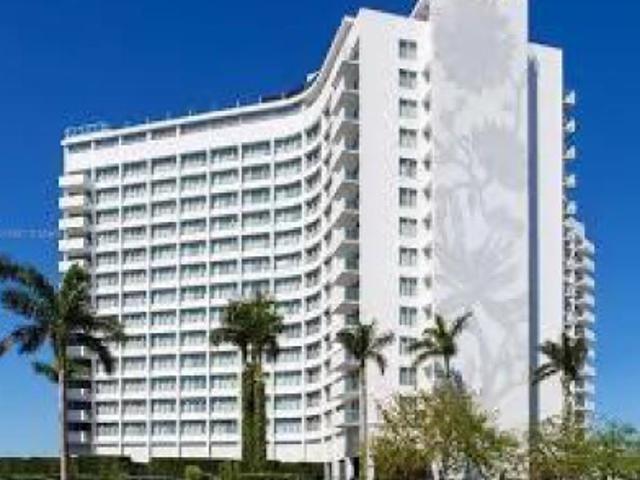 Bay Rd Apt 310s
