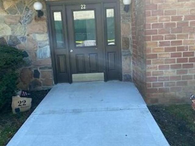 Bay Ter Apt F, Staten Island, Home For Sale