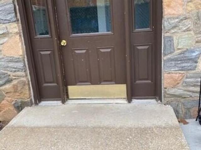 Bay Ter Apt G, Staten Island, Home For Sale