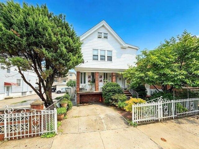 Bay Th St, Brooklyn, Home For Sale