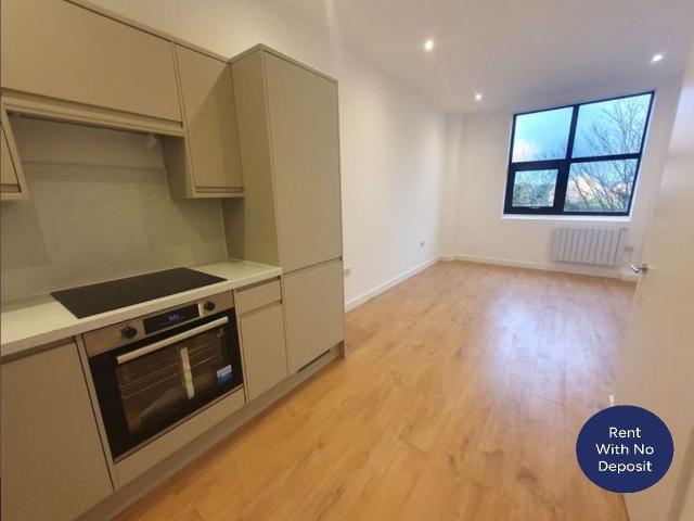 Bay View, Wraik Hill, Whitstable, Kent CT5, 1 bed flat to rent, £995 pcm | PrimeLocation