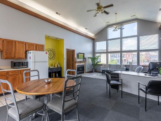 Bayberry Cove 2 Bedroom Apartment for Rent at 4363 Bayberry Cv, Bellbrook, OH 45305