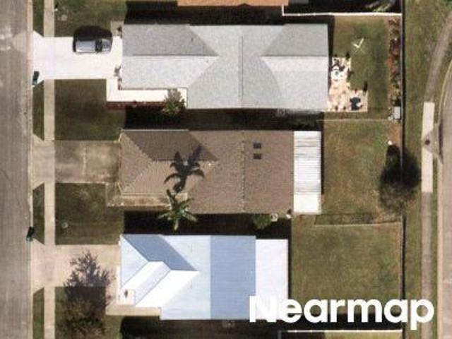 Bayberry Dr