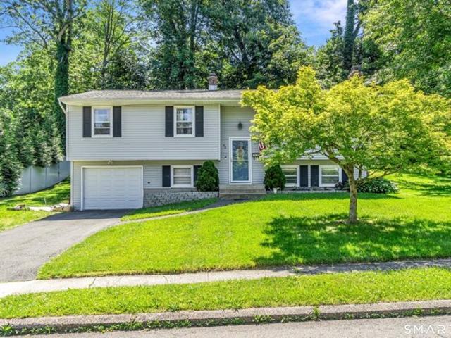 Bayberry Dr, Wallingford, Home For Sale