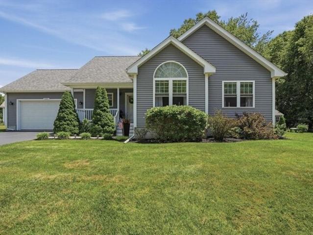 Bayberry Dr, Dighton, Home For Sale