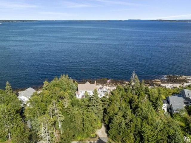 Bayberry Ln, Southport, Home For Sale