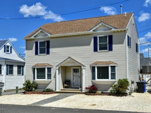 Bayberry Rd, Toms River Township, Home For Sale