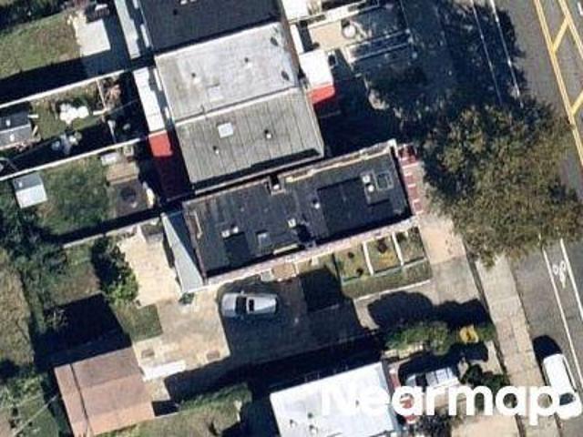Baychester Ave