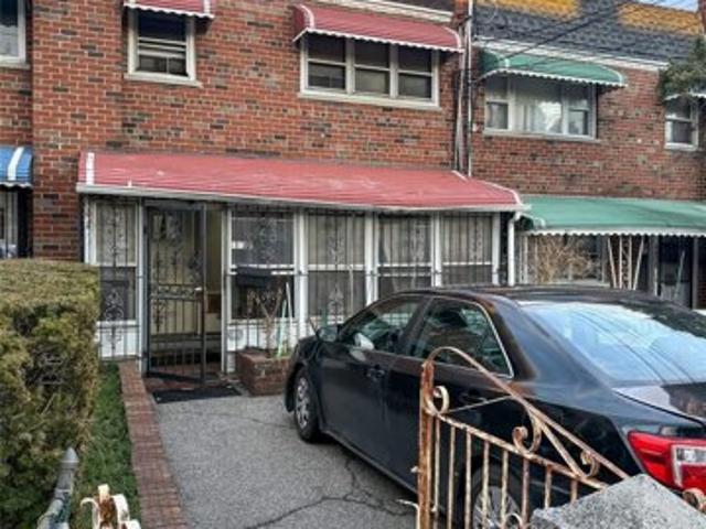 Baychester Ave, Bronx, Home For Sale