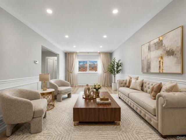 Baychester Ave, Bronx, Home For Sale