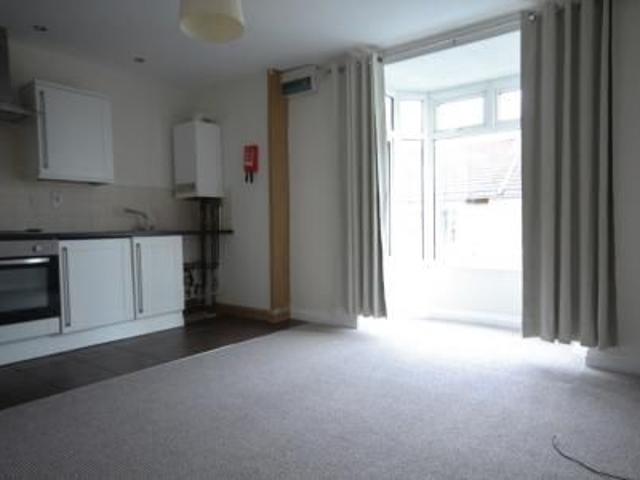 Bayes Street, Kettering, NN16