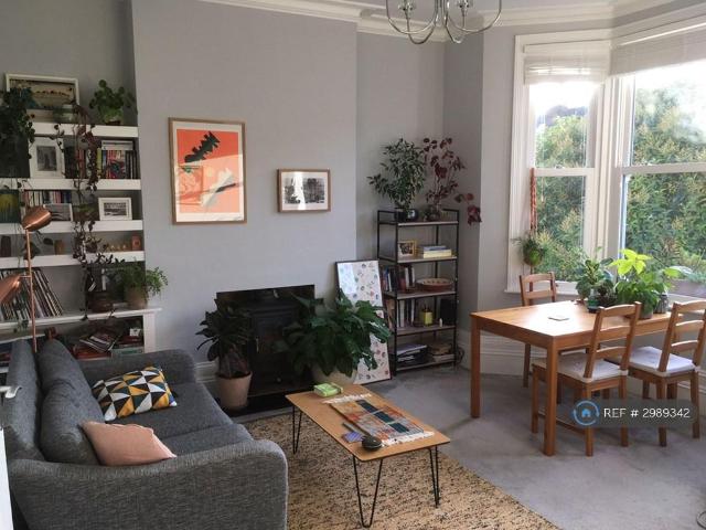 Bayford Road, London, NW10 2 bed flat to rent £2,500 pcm £577 pw