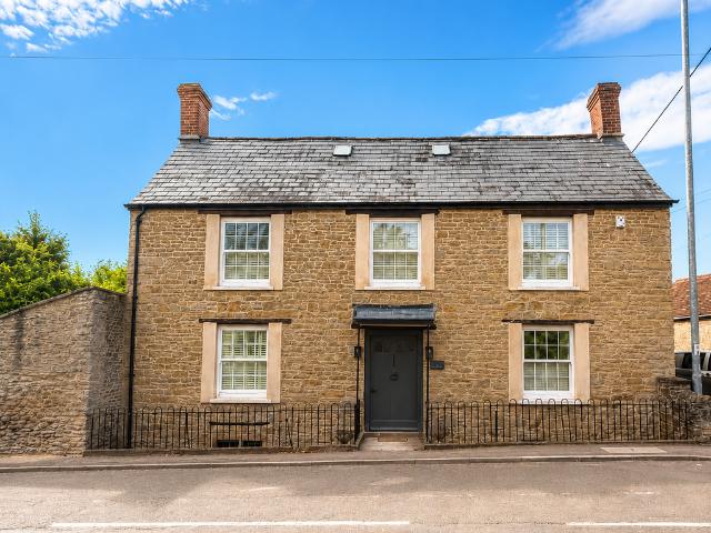 Bayford, Wincanton BA9 6 bed house to rent £3,500 pcm £808 pw