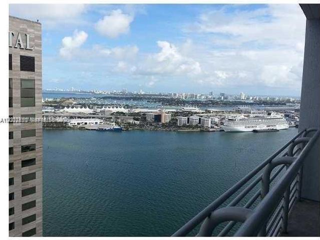 Bayfront, Miami, FL 33131 | MLS #A12002