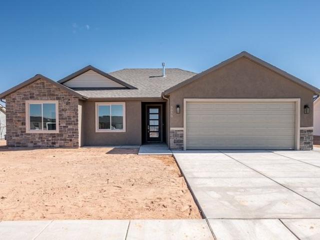 Baylee Plan Aspen Acres Community