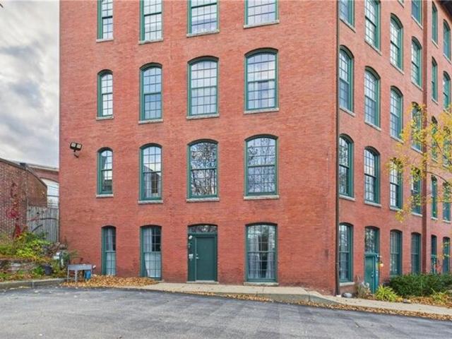 Bayley St Apt,pawtucket, Home For Sale