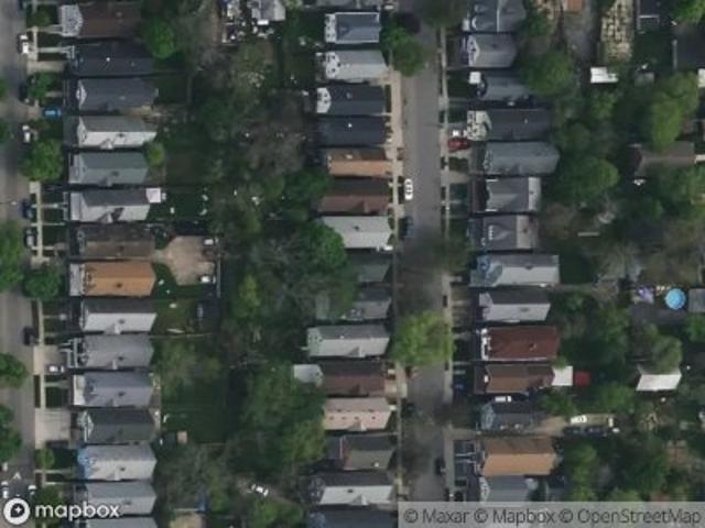 Baynes St