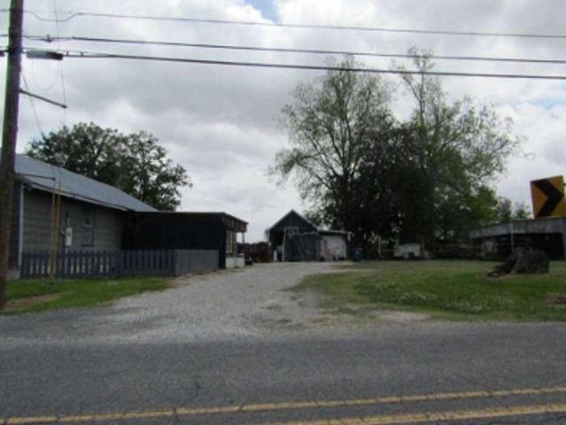 Bayou Rd