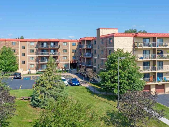 Baypoint Shoreline 1 Bedroom Apartment for Rent at 1900 Saint Louis Ave, Duluth, MN 55802 Park Point