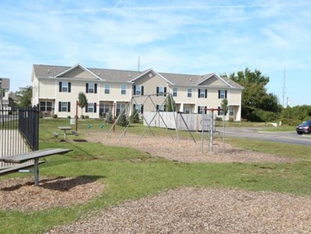 Bayside Apartment Homes The Emerald