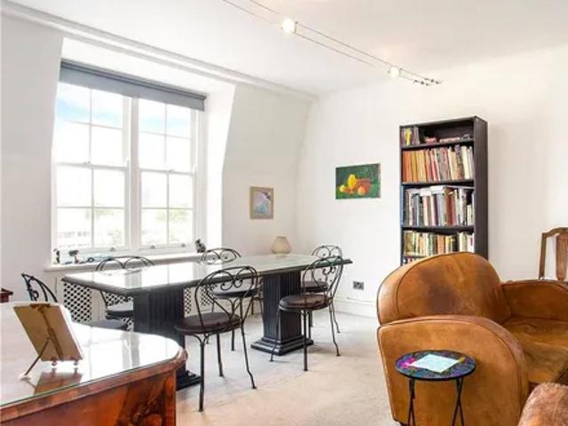 Bayswater Pharmacy, 39 41 Porchester Road, London, W2 6AP, United Kingdom | 2 bed apartment for rent #138776945 | Rentberry