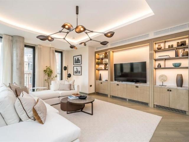 Bayswater Road, W2, London