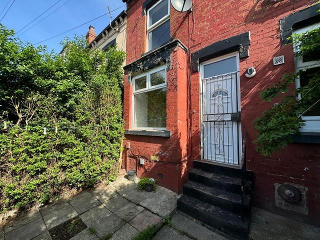 Bayswater Road, Leeds, West Yorkshire LS8, 2 bed terraced house to rent, £900 pcm | PrimeLocation