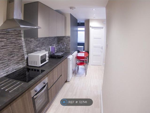 Bayswater Road, Plymouth PL1, 2 bed flat to rent, £953 pcm | PrimeLocation