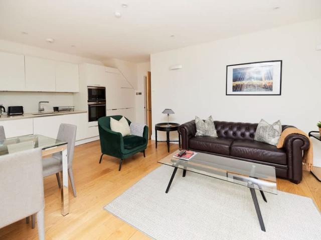 Bayswater W2, 1 bed flat to rent, £2,453 pcm | PrimeLocation
