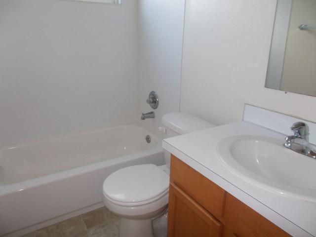 BB66 10 2 Bedroom Apartment for Rent at 2223 Minor Ave E, Seattle, WA 98102 Eastlake