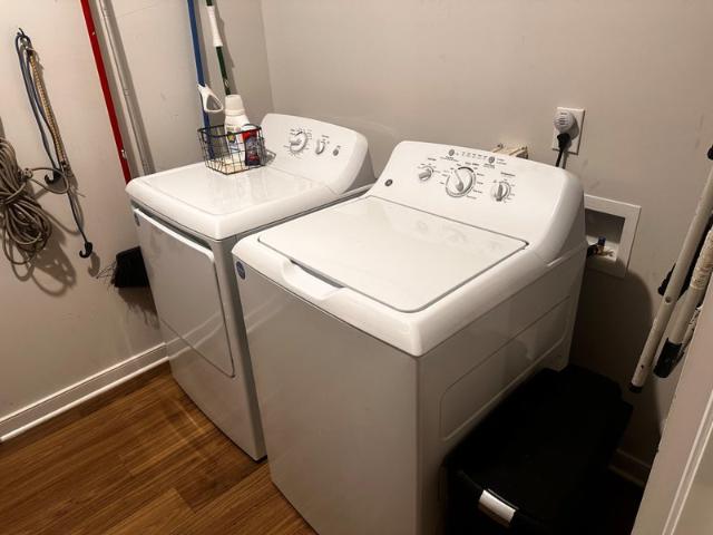 Be First: MonthNew Townhome — Marble Kitchen + InH
