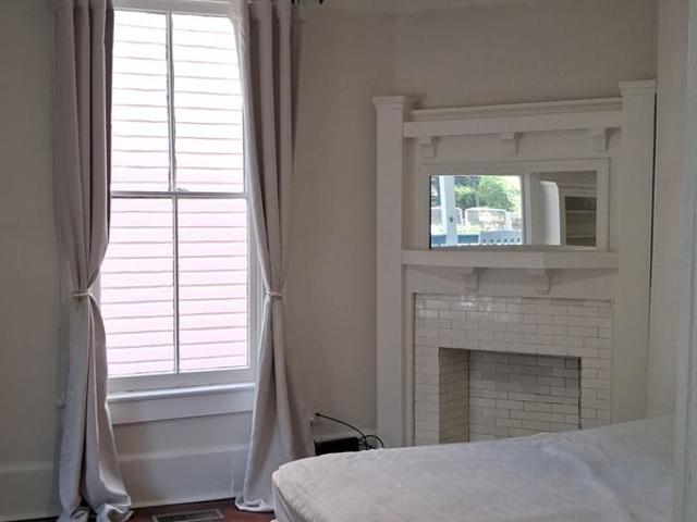 Be in the heart of Starland District