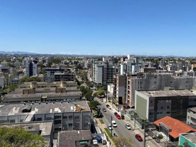 Bem vindo ao seu novo lar no bairro mais desejado de Curitiba, moderno, sofisticado e rentável
