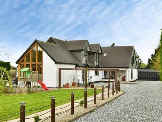 Bemersley Road, Stoke on trent, 4 Bedroom Detached