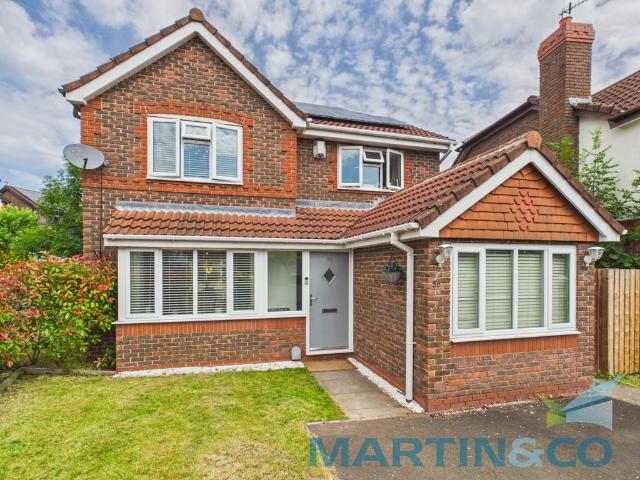 Bempton Road, Aigburth 4 bed detached house to rent £2,190 pcm £505 pw