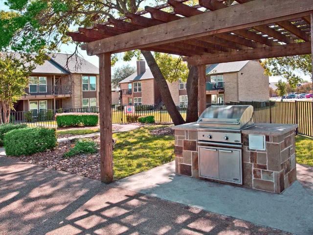 Communities of Bent Tree 1 Bedroom Apartment for Rent at 4820 Westgrove Dr, Addison, TX 75001