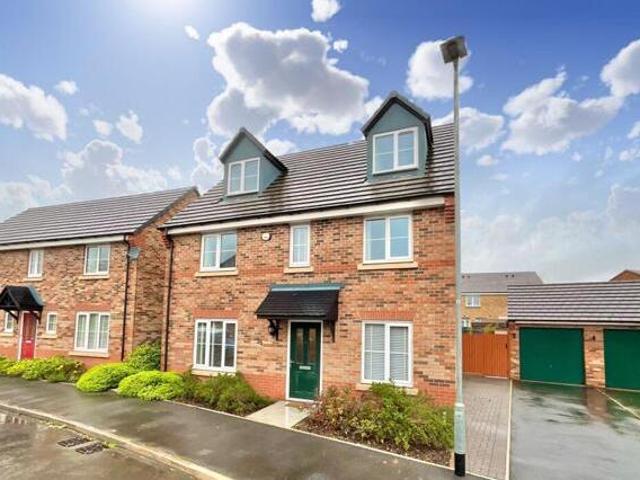 Bentham Way, Eccleshall, 5 Bedroom Detached