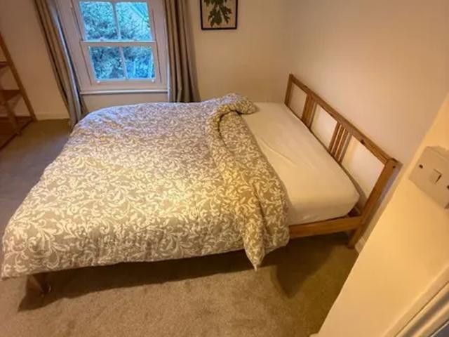Bentham, 184A Kingston Road, London, SW19 3NU, United Kingdom | 2 bed apartment for rent #165460332 | Rentberry