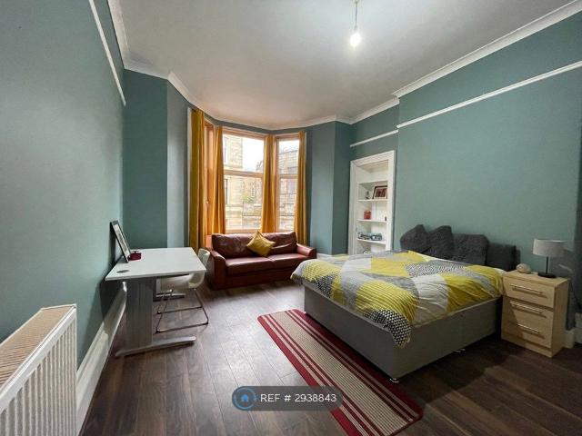 Bentinck St, Glasgow G3, 3 bed flat to rent, £2,500 pcm | PrimeLocation