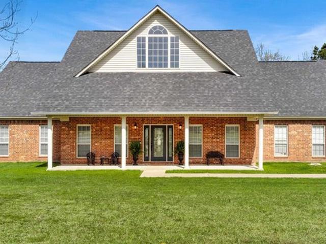 758 Quartz Dr, Benton, AR 72019