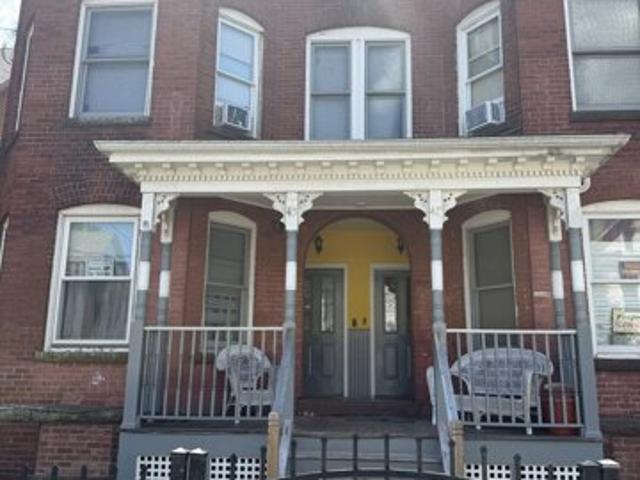 Benton St, Hartford, Home For Sale
