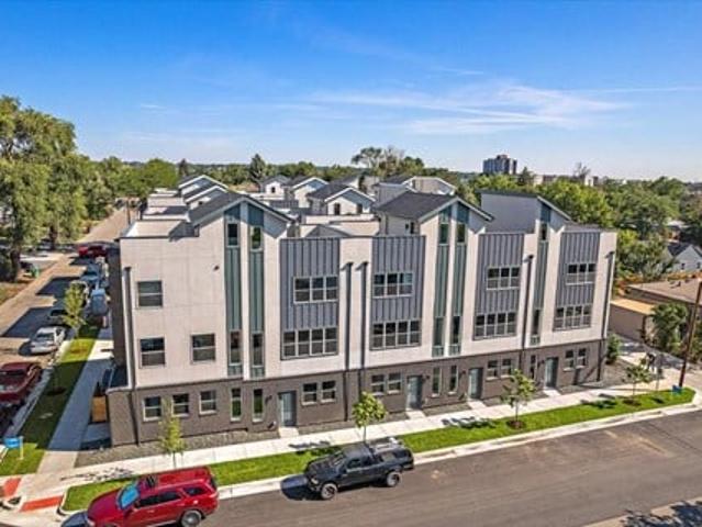 Benton Street Townhomes 3 Bedrooms, 3 Bathrooms