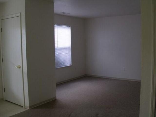 Benton Place Senior 1 Bedroom Apartment for Rent at 1500 N Franklin Dr, Benton, IL 62812