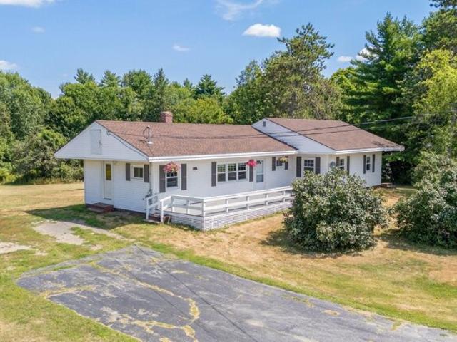 Benton Rd, Albion, Home For Sale