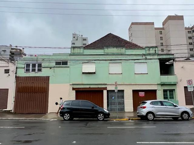BENTOALVES aluga pavilhão comercial em ótima localização, bairro São Pelegrino, Caxias do Sul RS