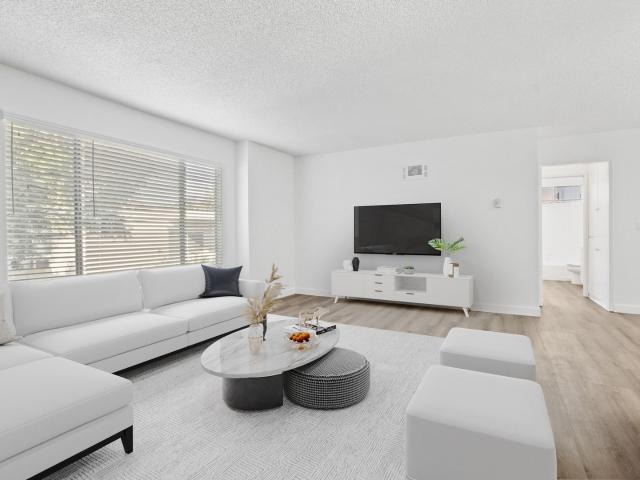 Bentley Avenue Apartments