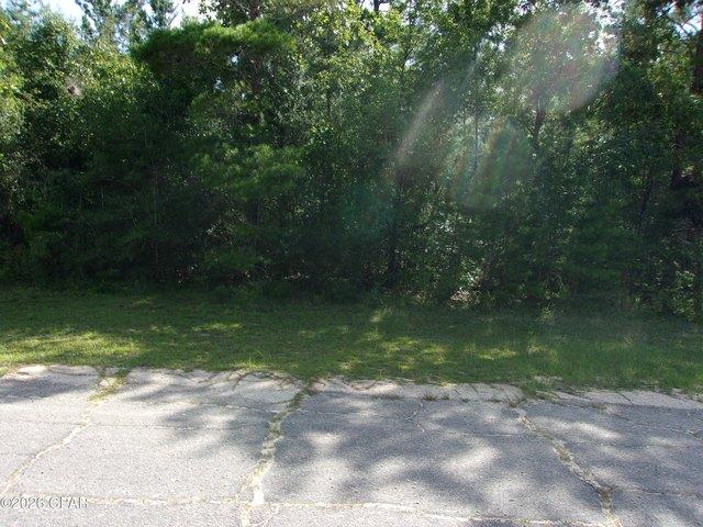 Bentley Ct, Chipley, FL 32428